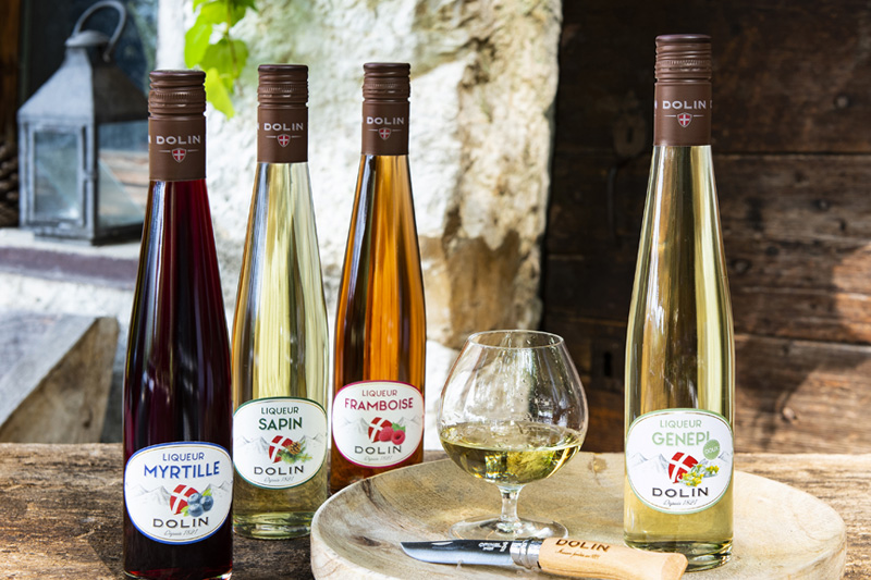 Liqueur de sapin, la liqueur de génépi de Savoie - Dolin